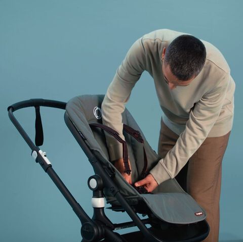 Bugaboo Fox Cub carrycot and seat pushchair Midnight black sun canopy ...